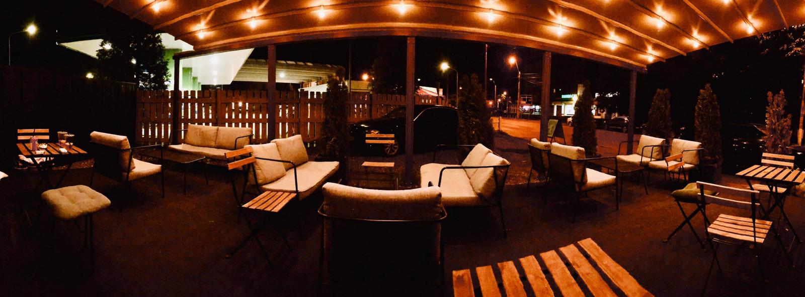 Kaf Coffee Shop angajează - Tecuceni