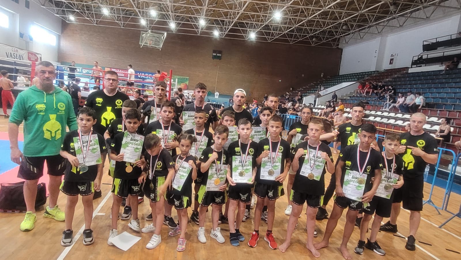 Performanță în sport. Spartanii antrenați de Gabriel Danu au învins la ...