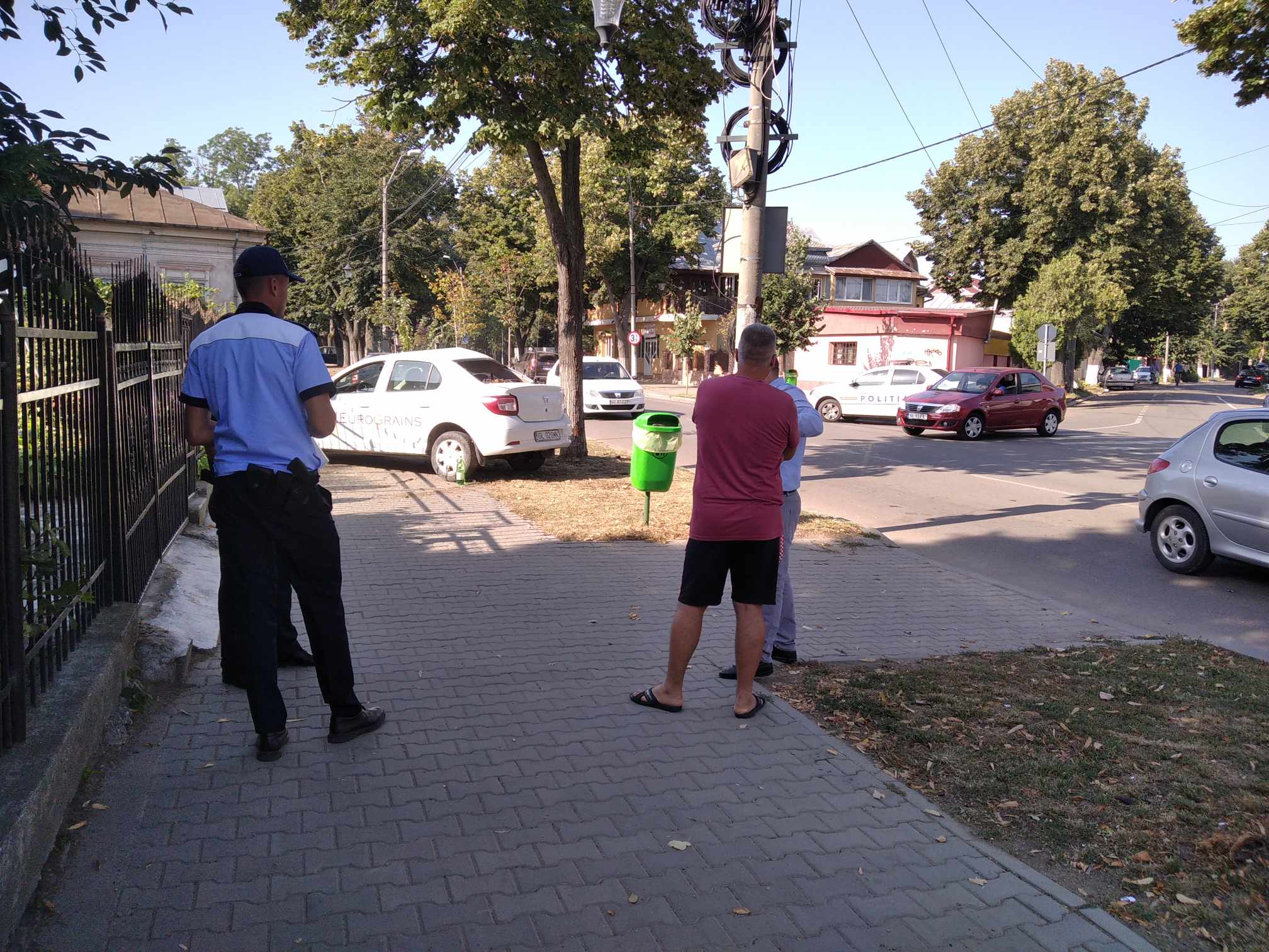 FOTO. Accident cu victime pe Bulevardul Victoriei din Tecuci - Tecuceni